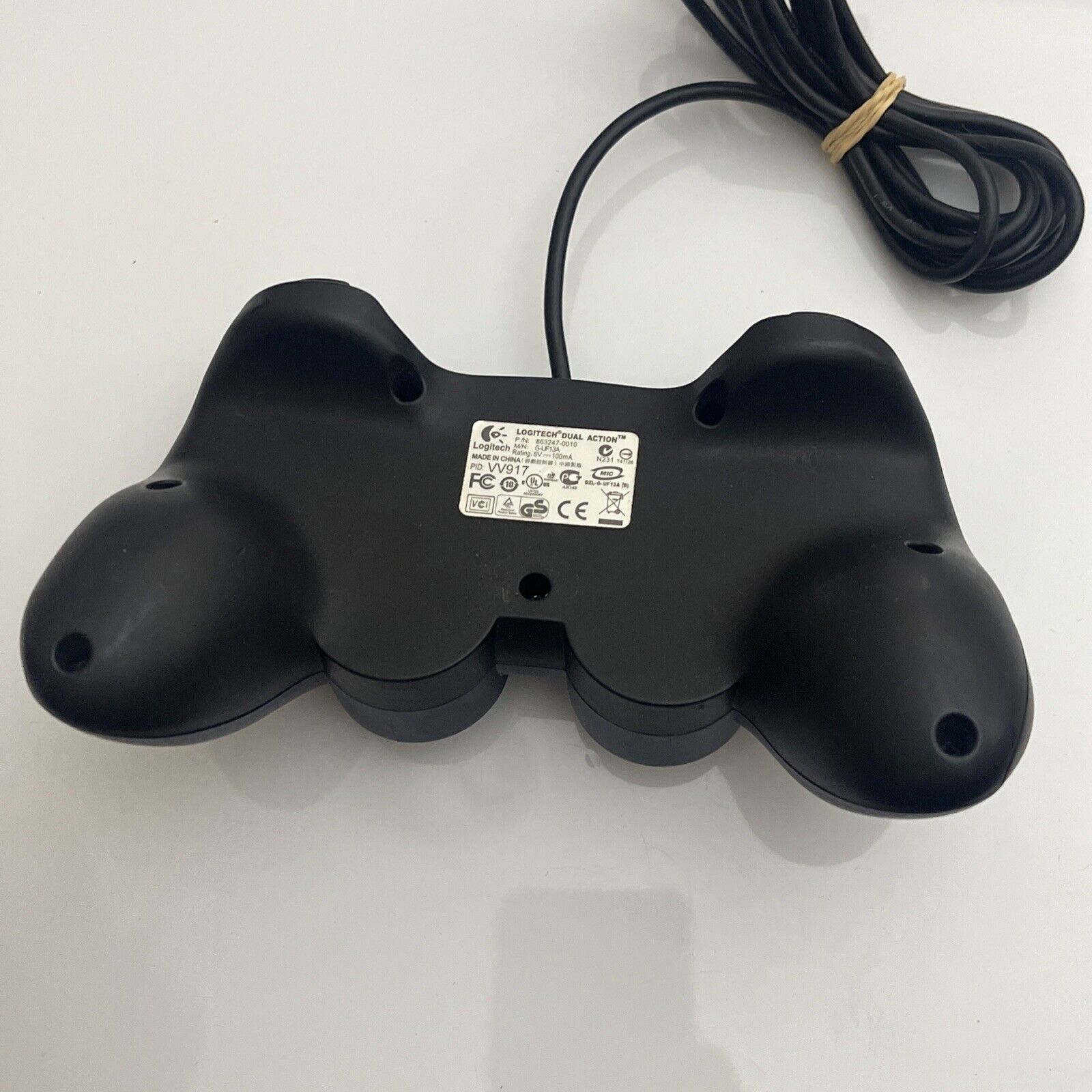 Logitech Dual Action Gamepad Controller USB PC Windows Programmable Bu ...