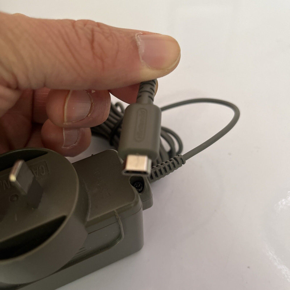 Nintendo DS Lite Charger USG-002(AUS) Genuine Australia Plug – Retro Unit