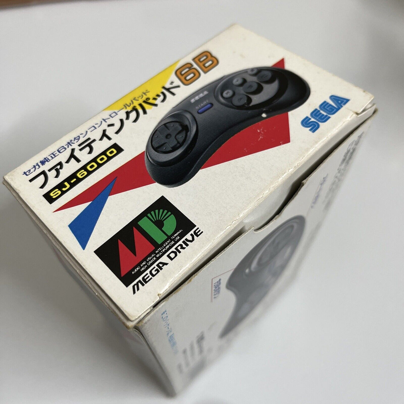Official Genuine Sega Mega Drive 6 Button Controller NEW – Retro Unit
