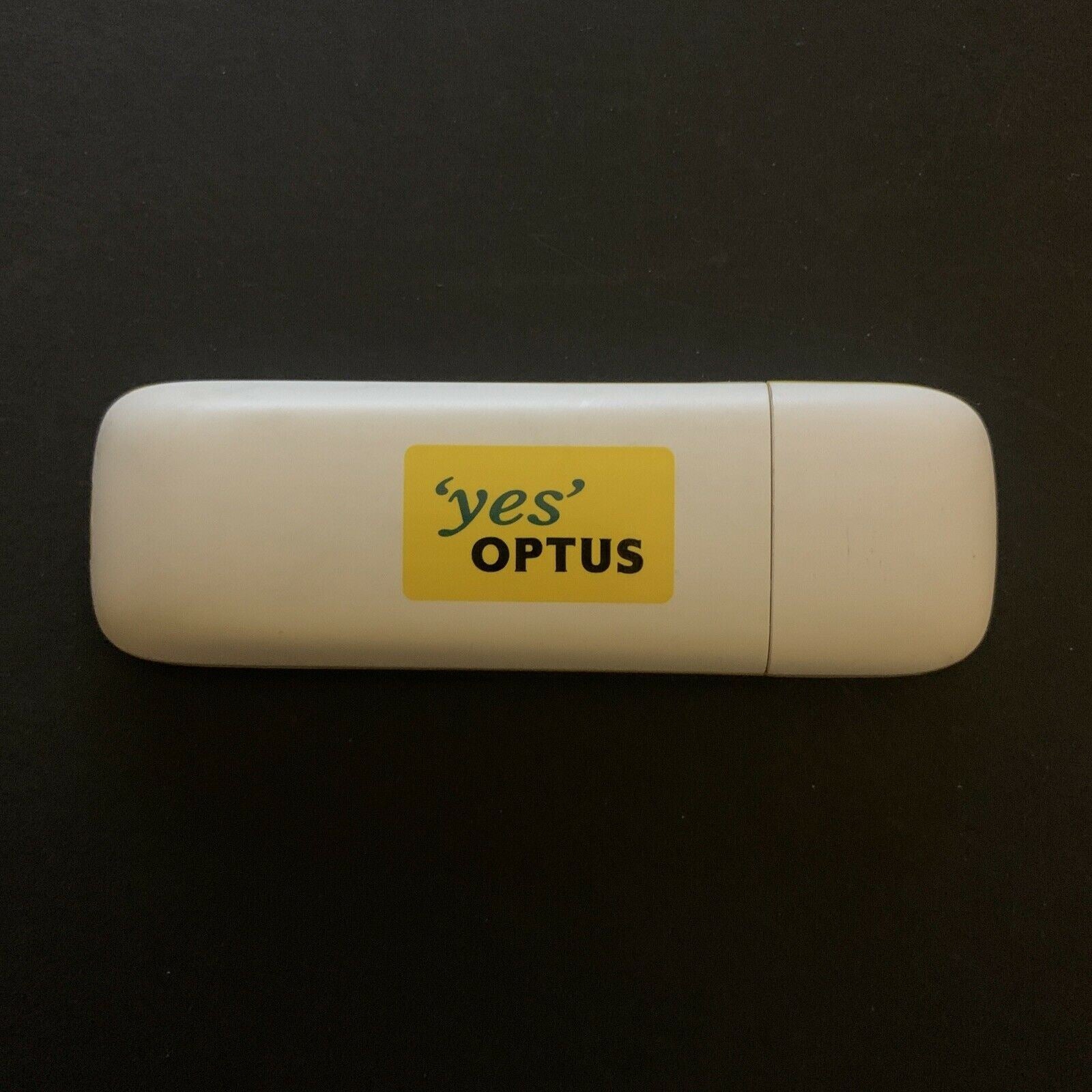 Optus Huawei USB Mobile Broadband E153 – Retro Unit