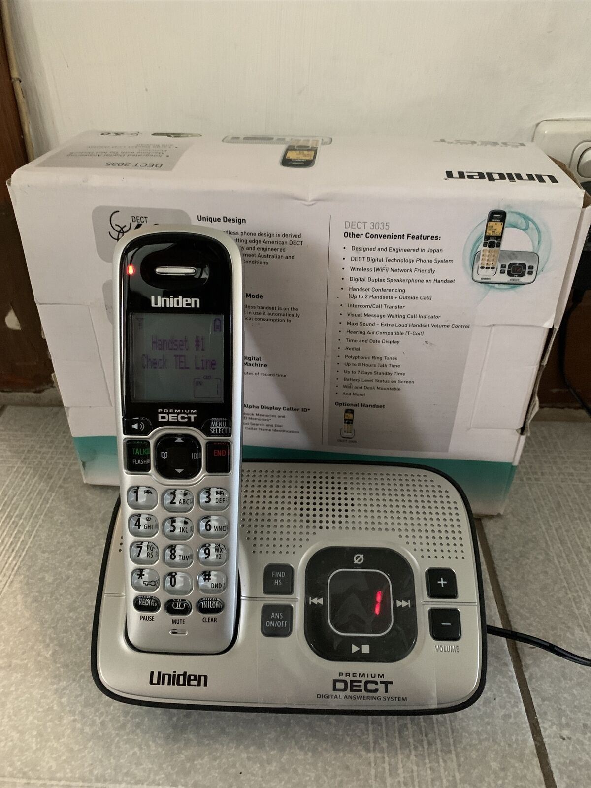 Uniden Premium DECT 3035 Cordless Phone Answering Machine – Retro Unit