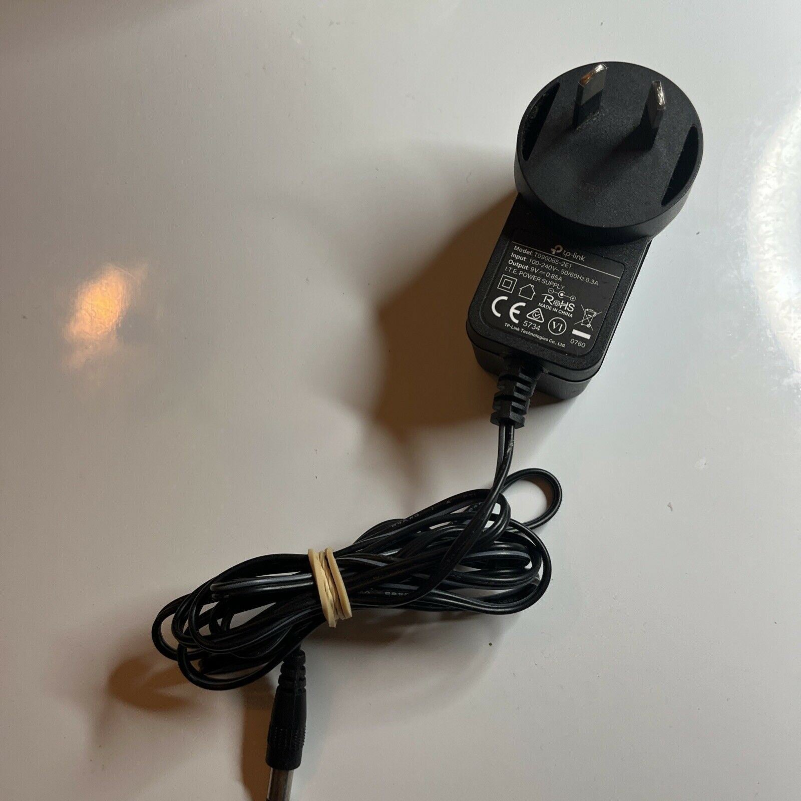Genuine Tp-Link T090085-2E1 AC Adapter 9V 0.85A for Router – Retro Unit