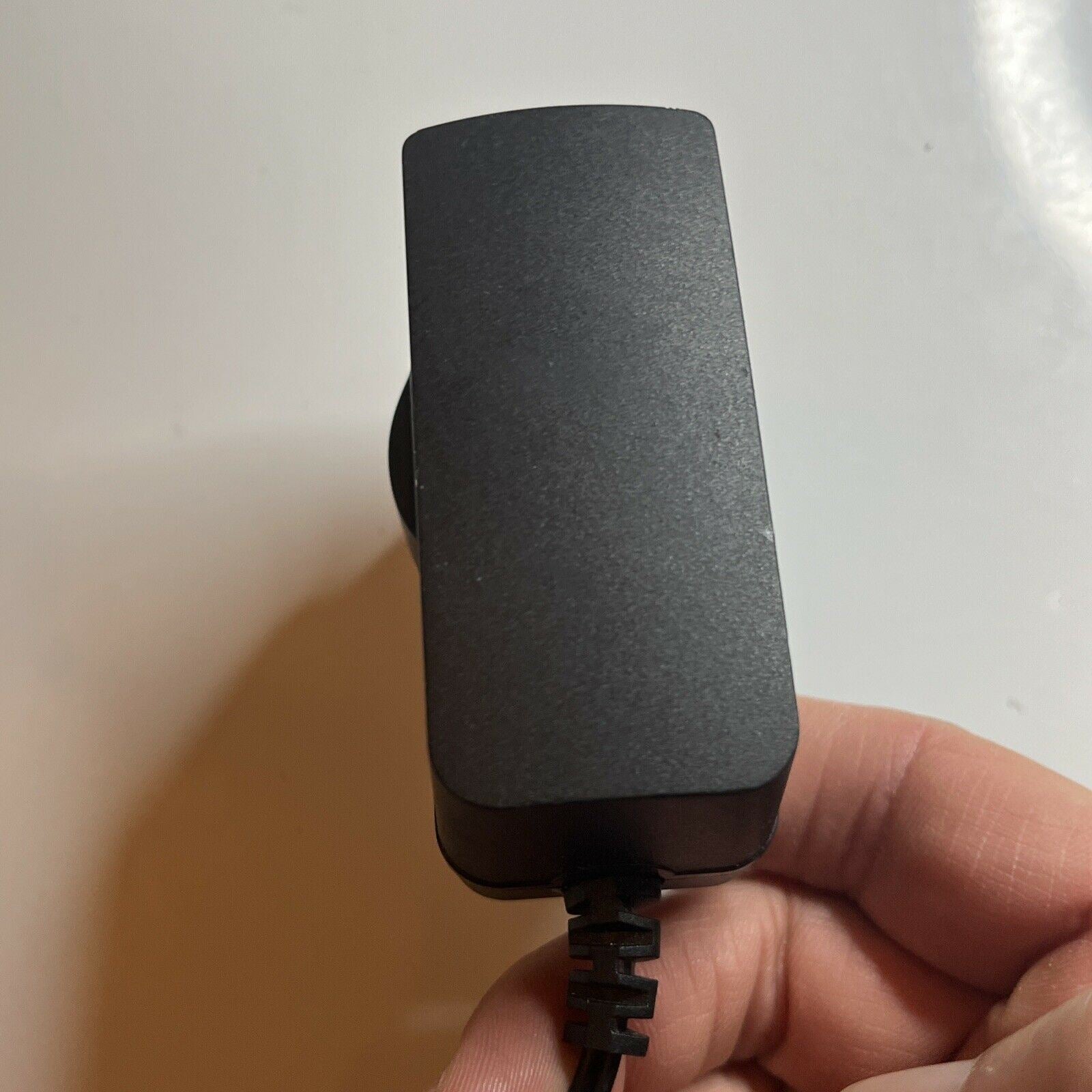 Genuine Tp-Link T090085-2E1 AC Adapter 9V 0.85A for Router – Retro Unit