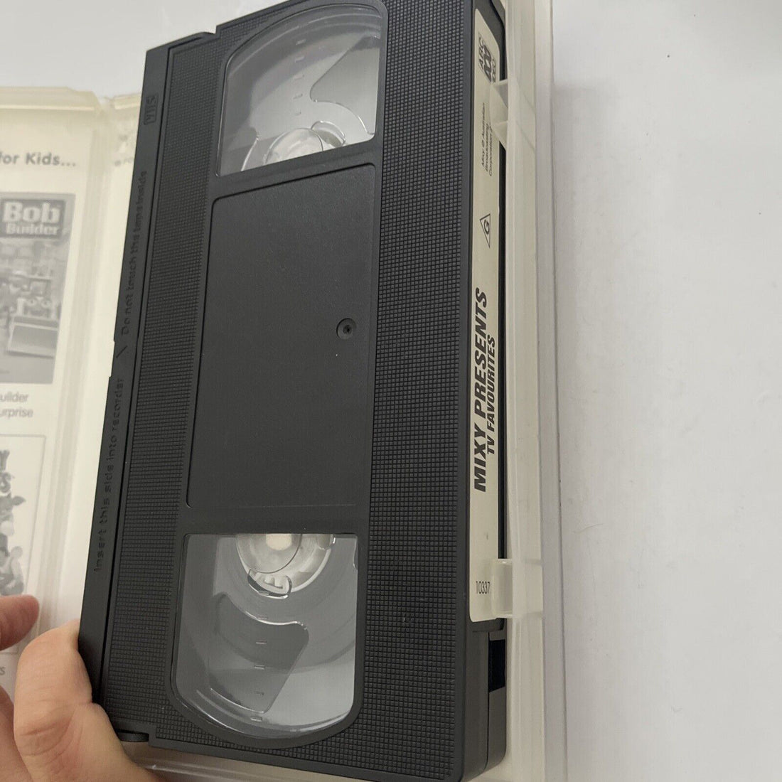 Mixy Presents TV Favorites (VHS, 2002) PAL – Retro Unit