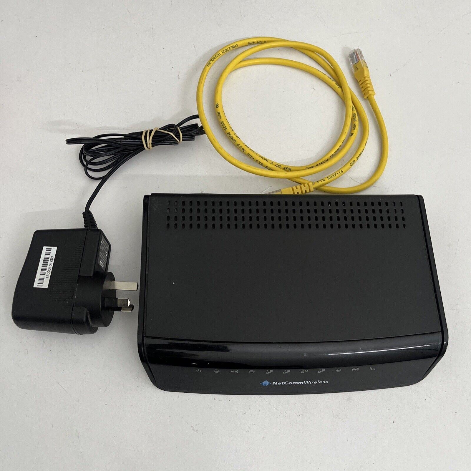 NetComm Wireless ADSL 2+ Wifi Modem Router with VoIP 5792 NBN Compatib ...