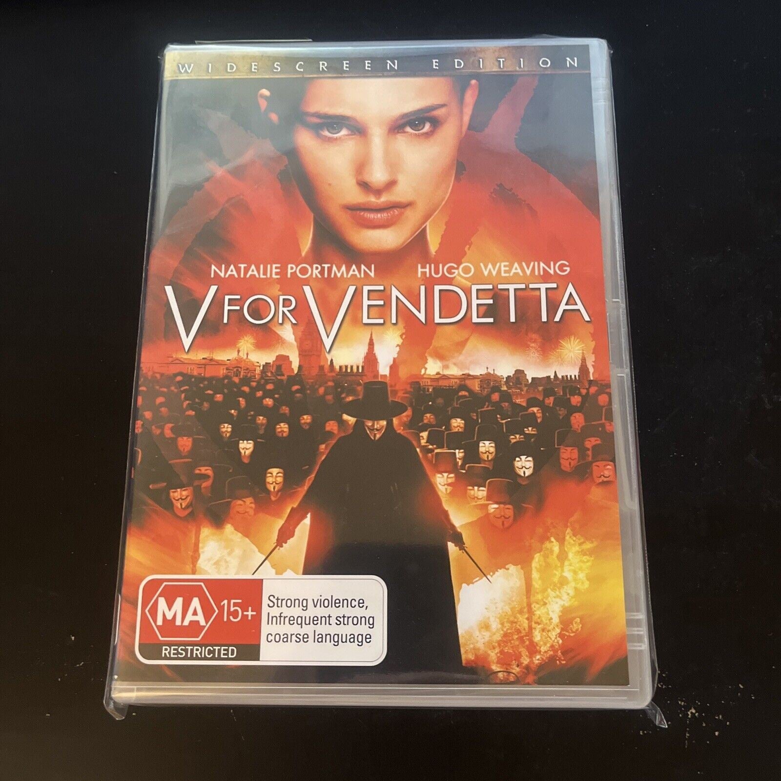 V For Vendetta (DVD, 2005) Natalie Portman, Hugo Weaving, NEW Region 4 – Retro Unit