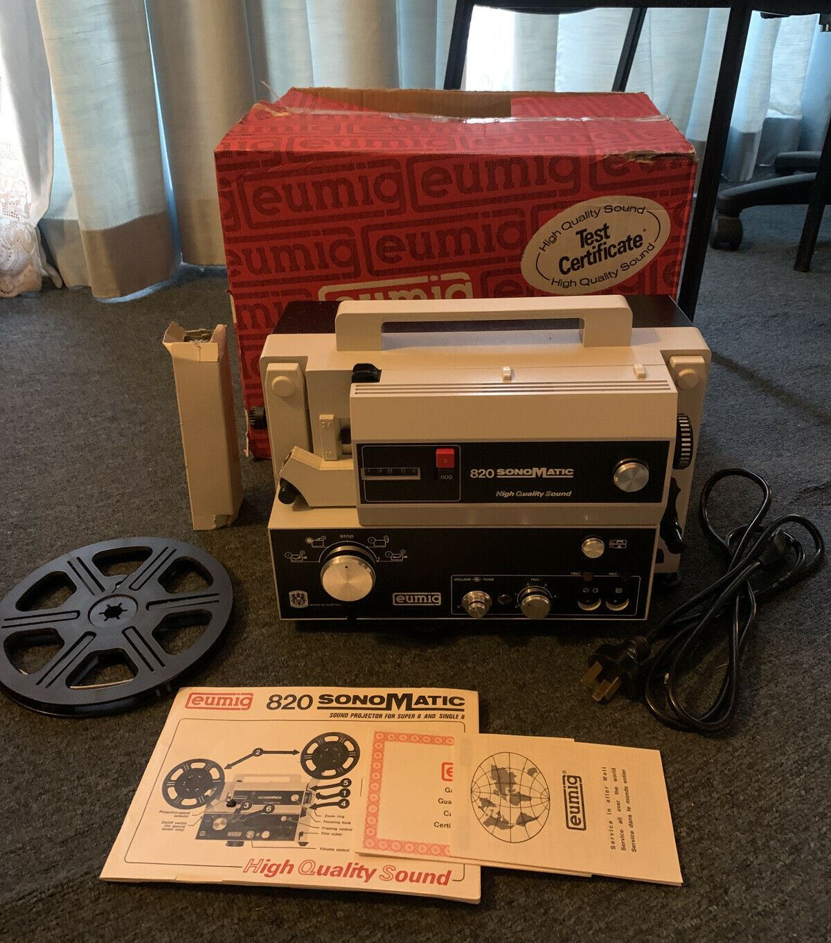 Eumig 820 Sonomatic HQS Super 8 Sound Projector – Retro Unit