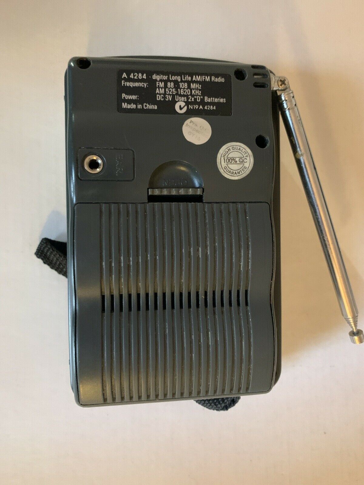 Digitor R208 Long Life AM/FM Portable Radio Speaker – Retro Unit