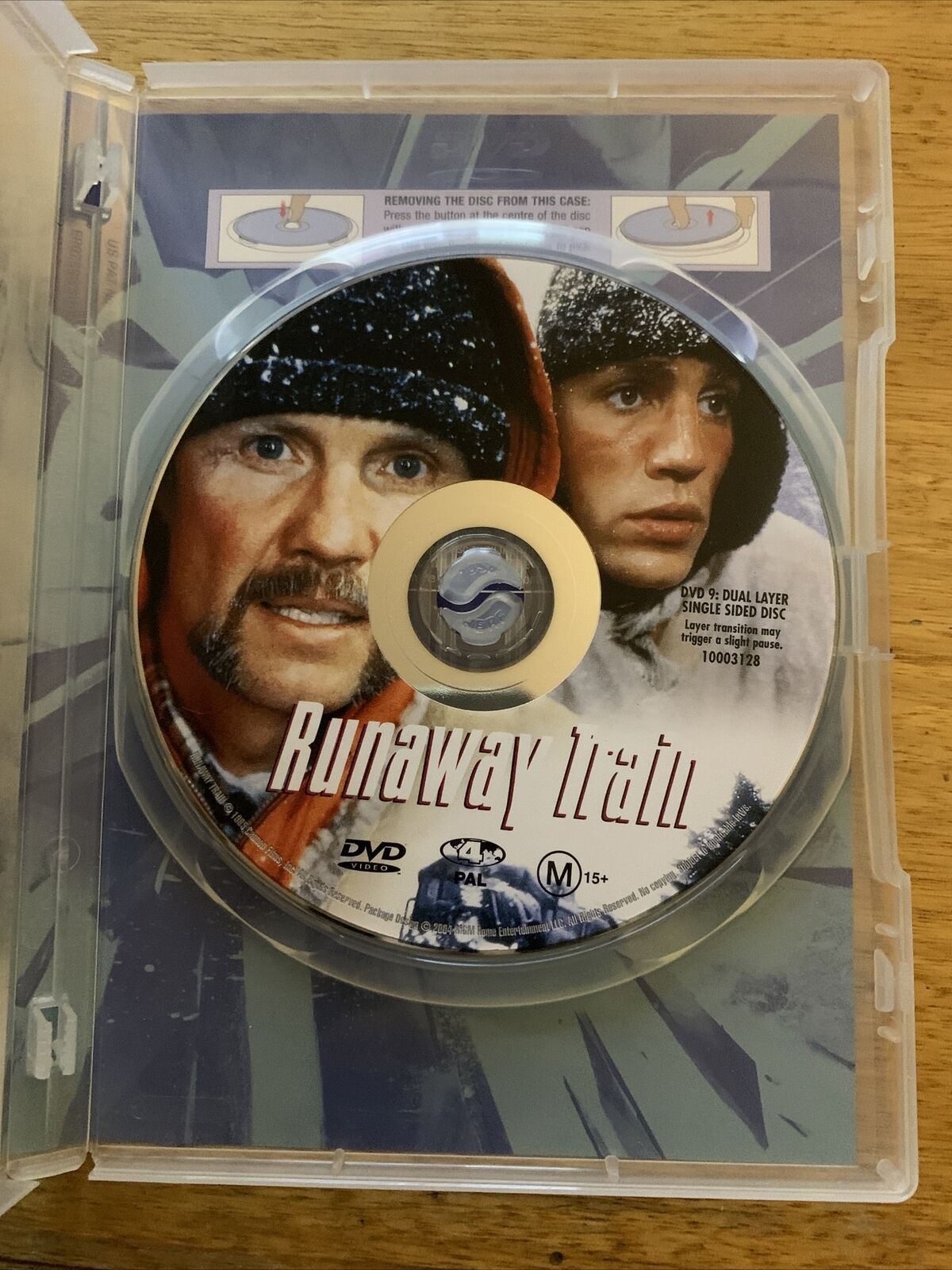 Runaway Train (DVD, 1985) Jon Voight. Region 4&2 – Retro Unit