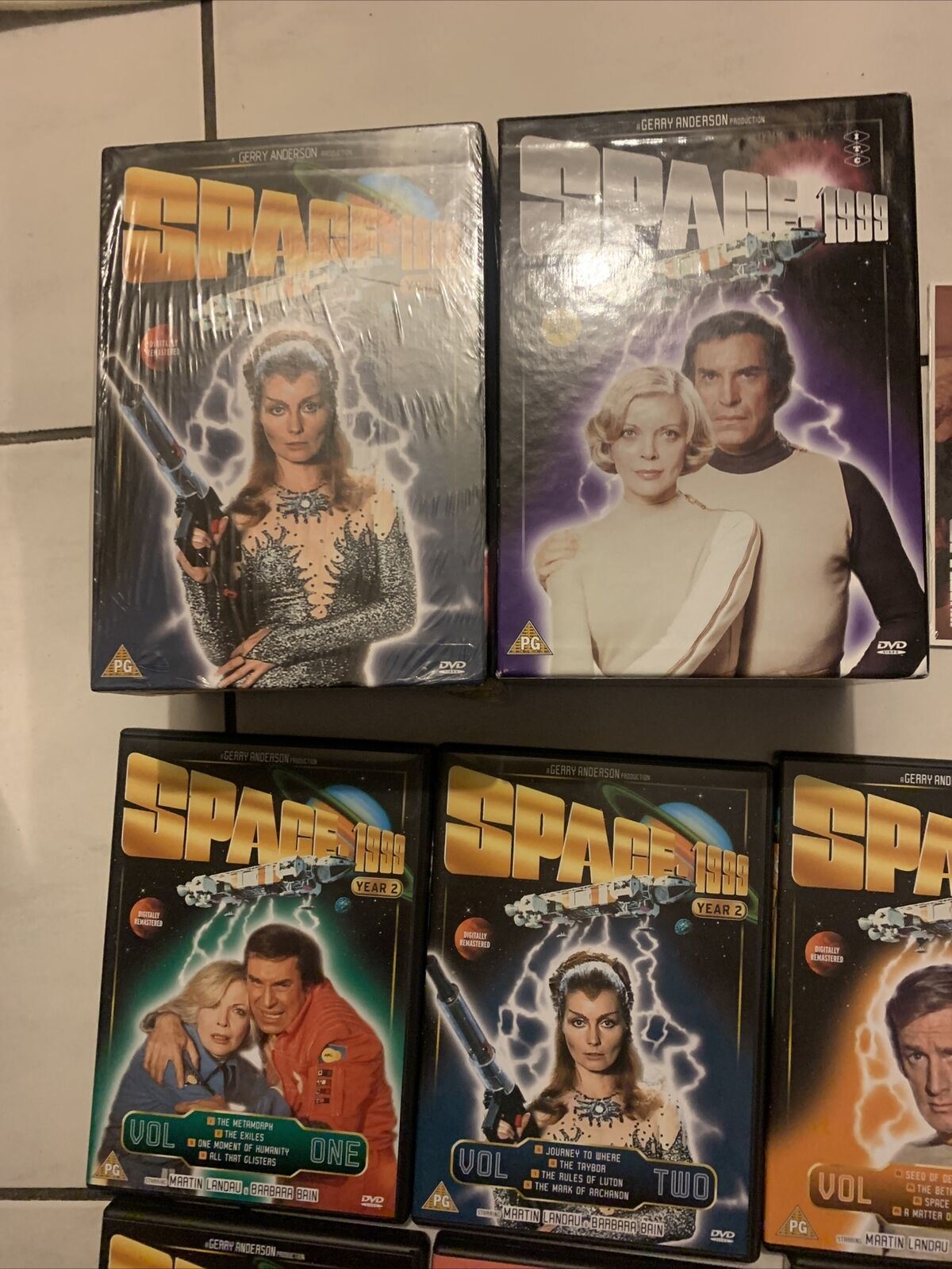 Space 1999 - Complete Series - Digitally Remastered (DVD, 1977) Region ...