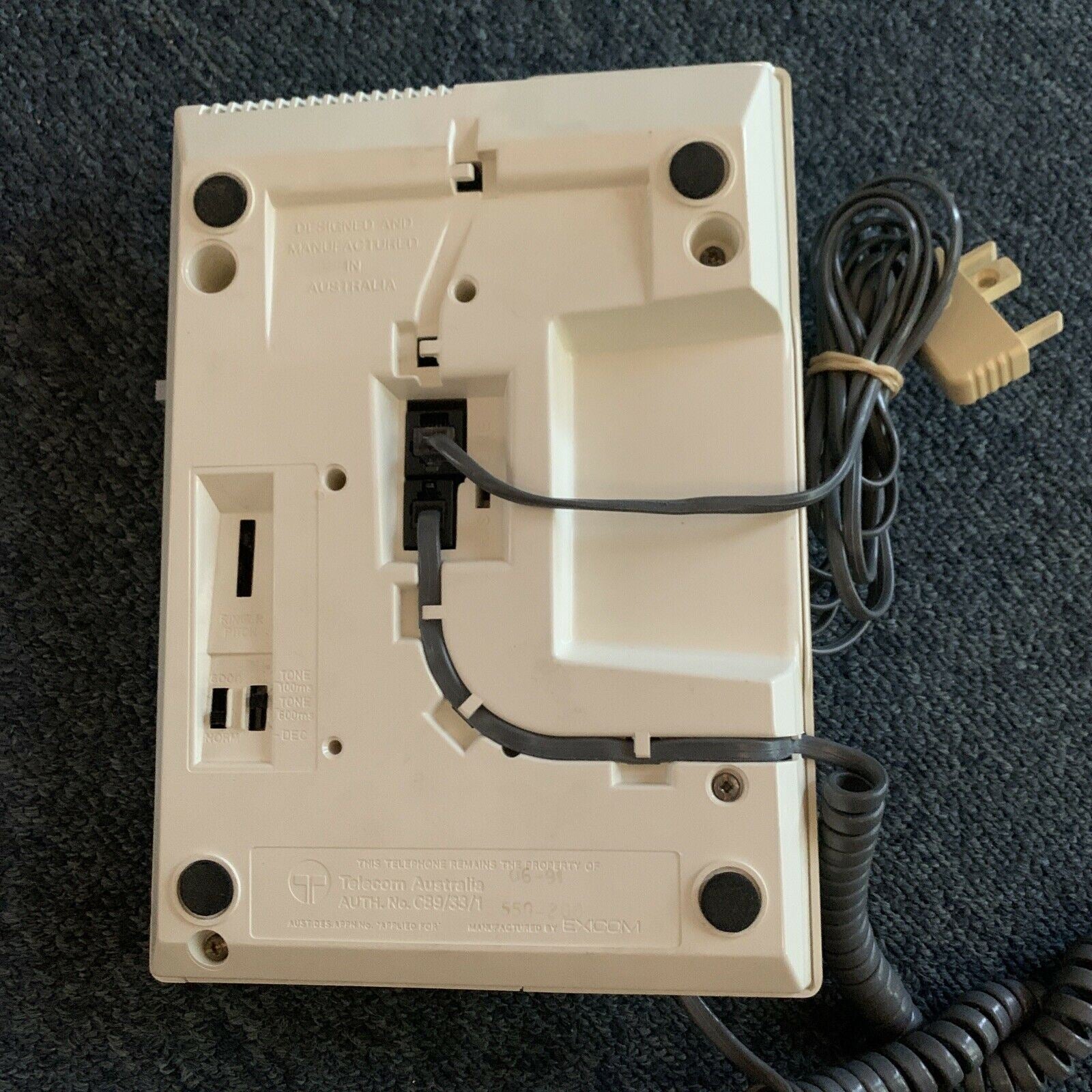 Telecom Touchfone TF200 Landline Corded Phone – Retro Unit