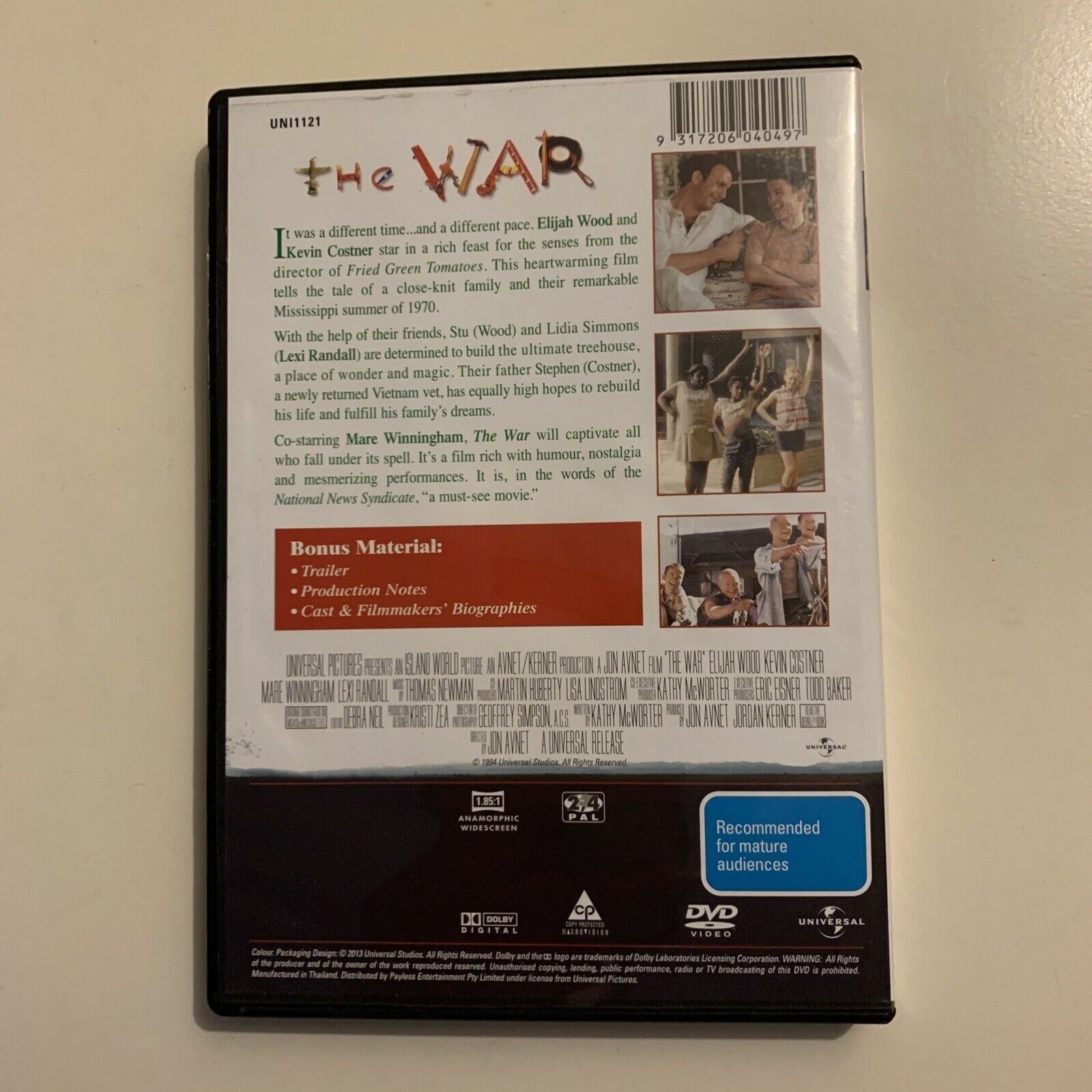 The War (DVD, 2013) Elijah Wood, Kevin Costner. Region 4&2 – Retro Unit
