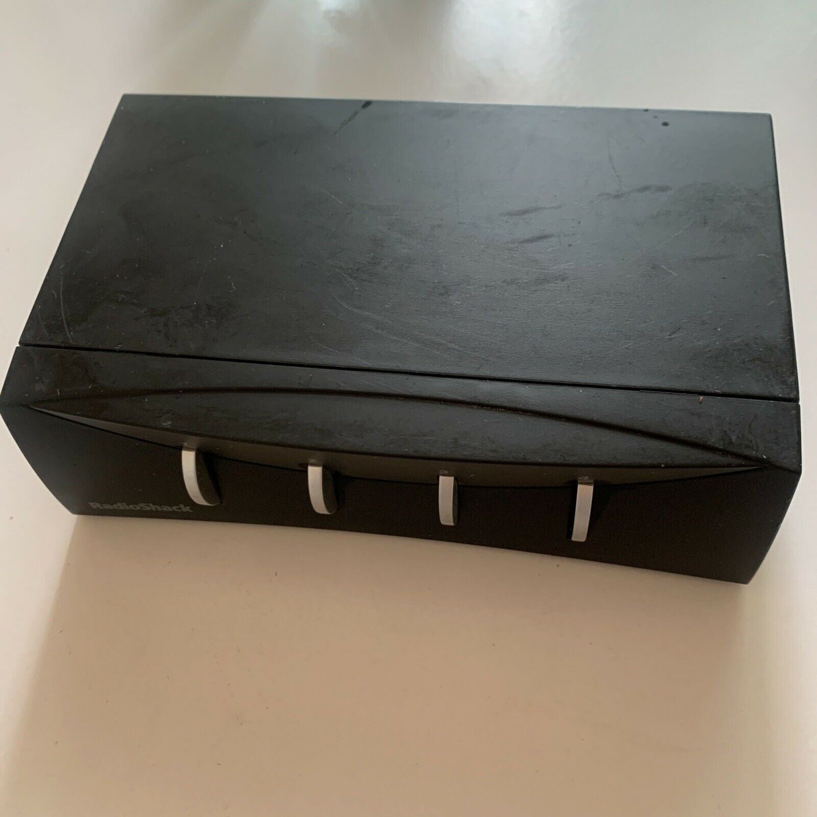 Radio Shack 4-Way Stereo Audio/Video Selector Switch 15-1978 – Retro Unit