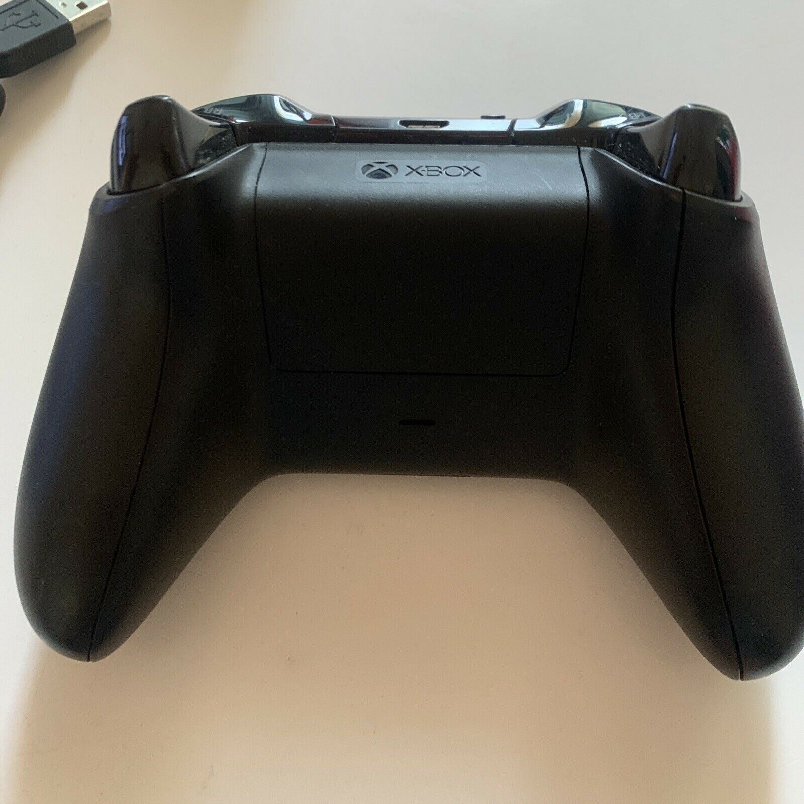 Microsoft Xbox Wireless Controller Carbon Black Model 1537 – Retro Unit