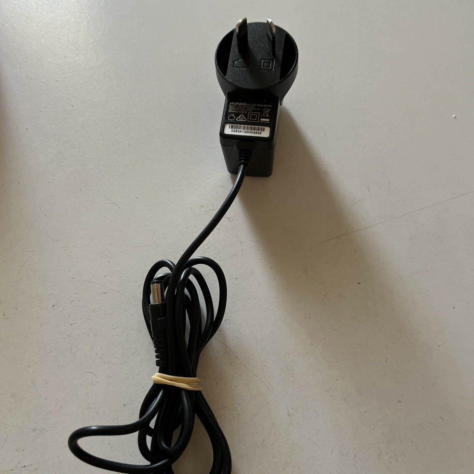 Genuine Huawei Switching Power Adapter HW-120050A1W 12V 0.5A – Retro Unit