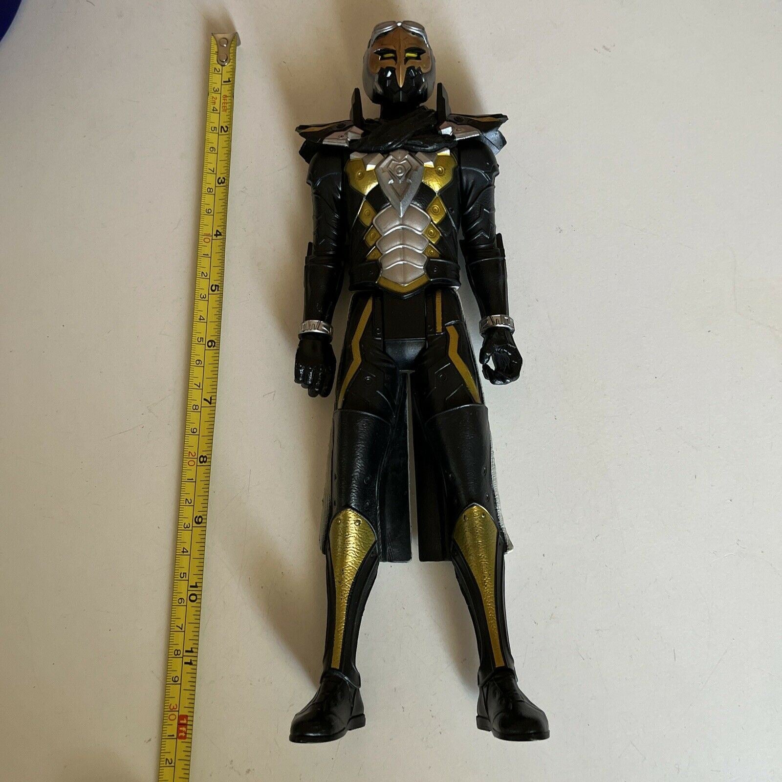 Power Rangers Beast Morphers 12-Inch Cybervillain Robo-Blaze Action Fi ...