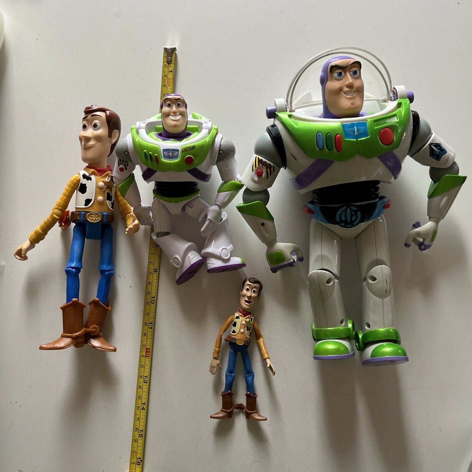 2x Buzz Lightyear & 2x Woody Action Figure Toy Story Disney Pixar Matt ...