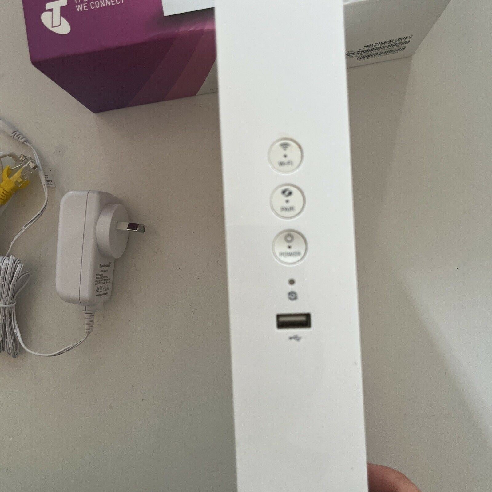 Telstra Gateway Connection Modem for Fibre To Node/Fibre To Building ...
