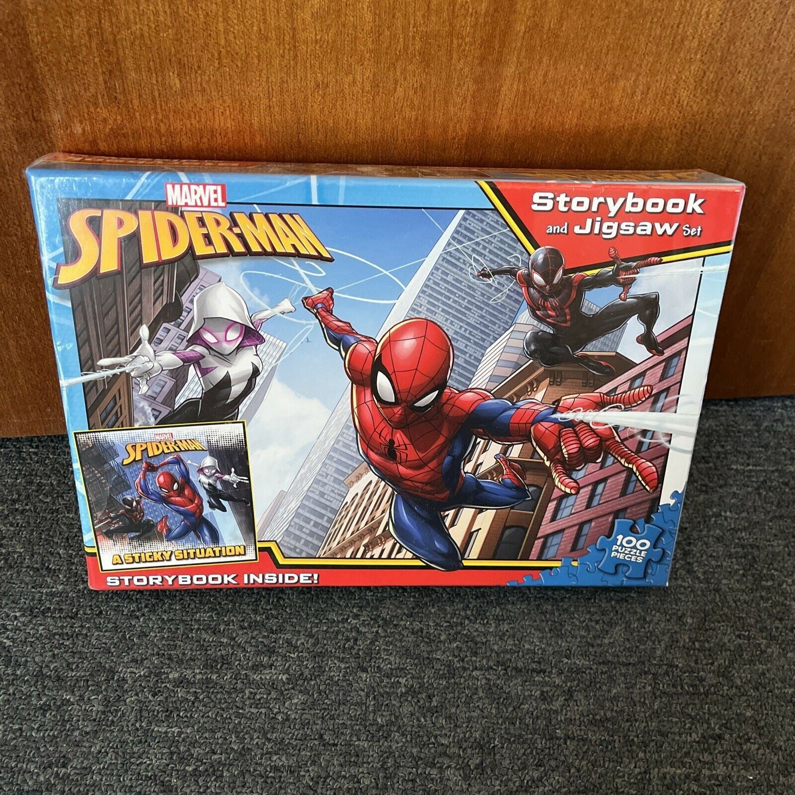 *New Sealed* Spider-Man: Storybook and Jigsaw Set (Marvel) 100 Pieces ...