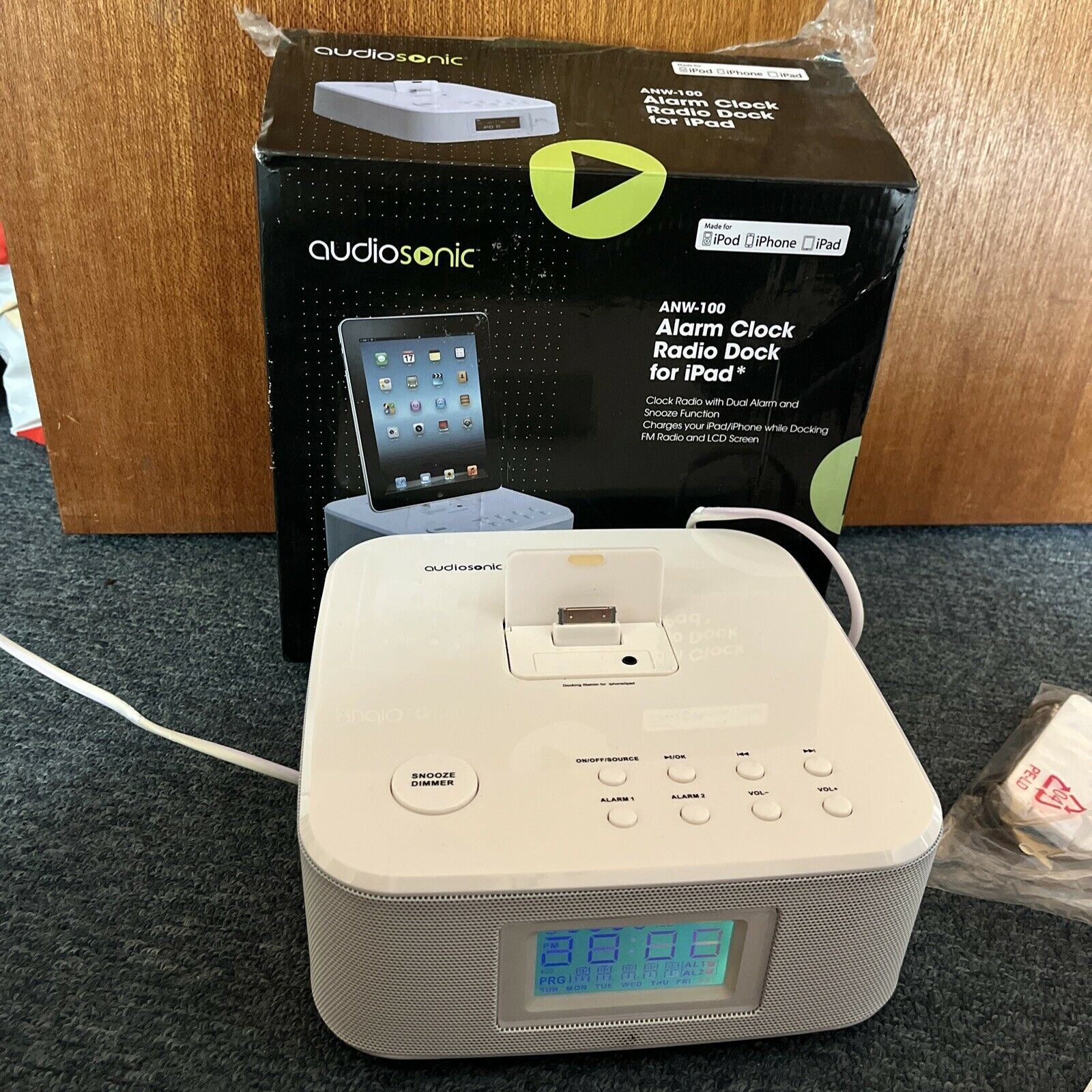 Audiosonic Alarm Clock Radio Dock iPod 30-Pin ANW-100 – Retro Unit