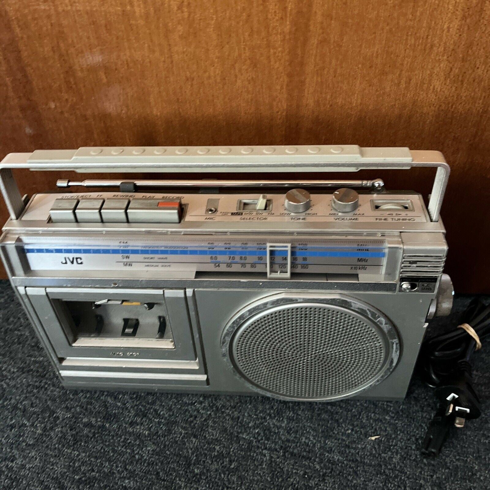 Vintage JVC Portable Radio Cassette Recorder AM/FM/SW RC-250RH Boombox ...