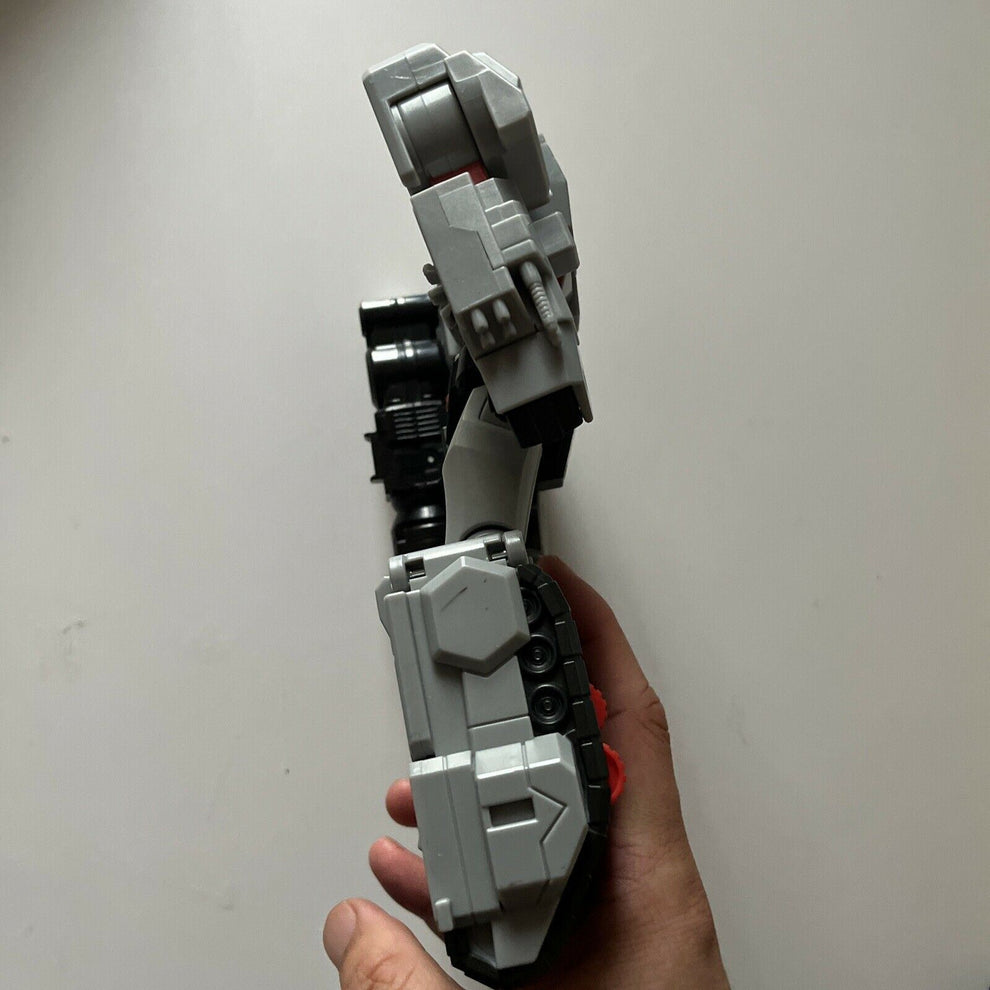 Megatron Transformers 9" Action Figure Tomy 2017 V-2976B – Retro Unit