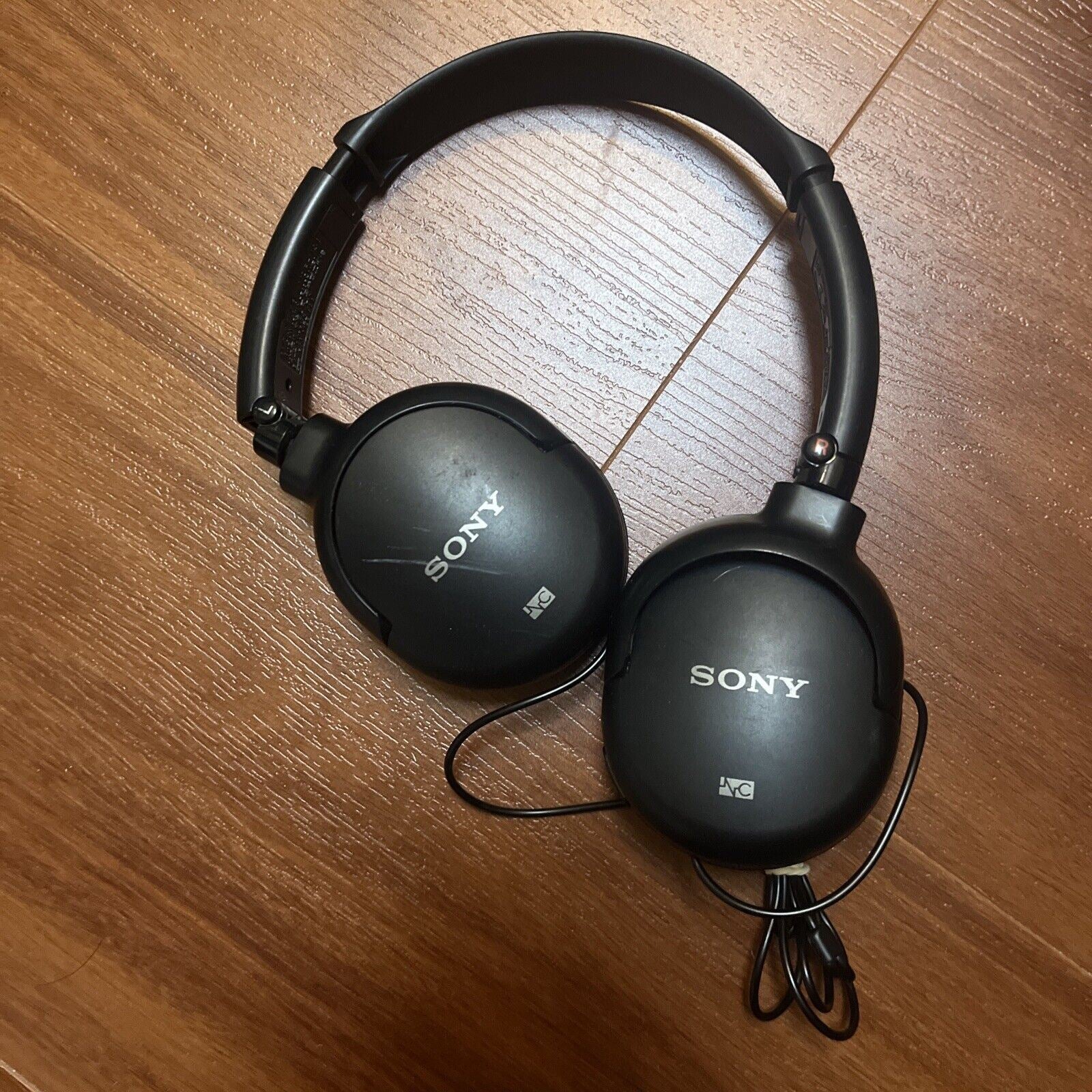 Sony MDR-NC8 Over the Head 3.5mm Headphones Noise Cancelling Black ...