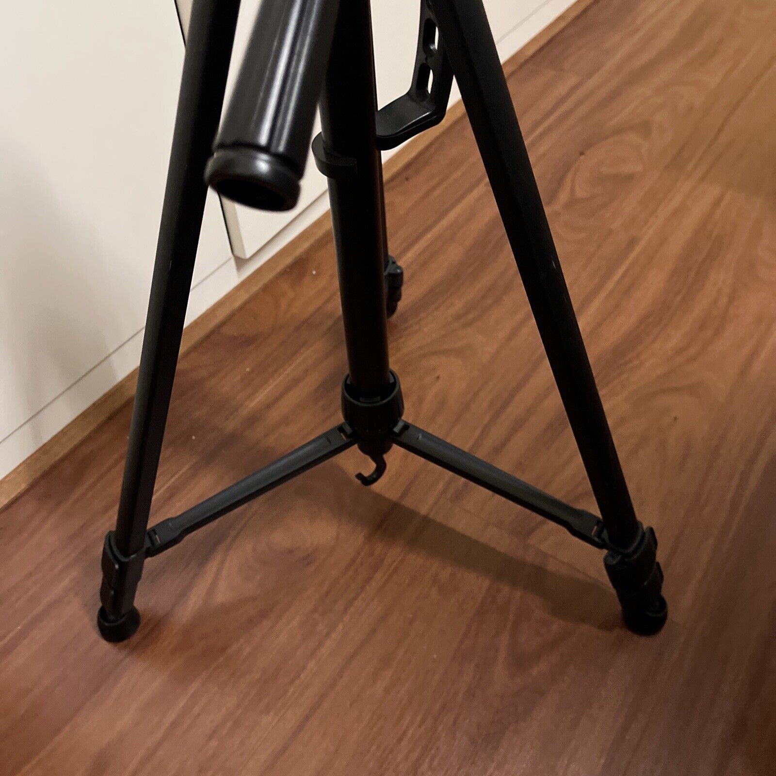 INCA I3530D 3 Way Tripod Black – Retro Unit