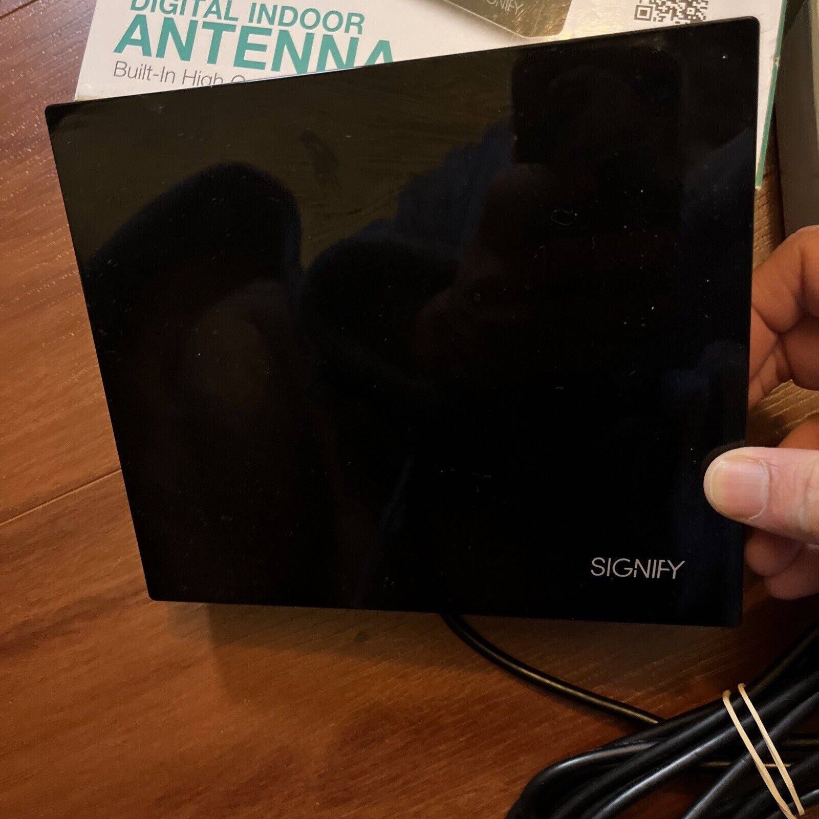 Signify Digital Indoor Antenna Built-in High Gain & Low Noise Amplifie ...