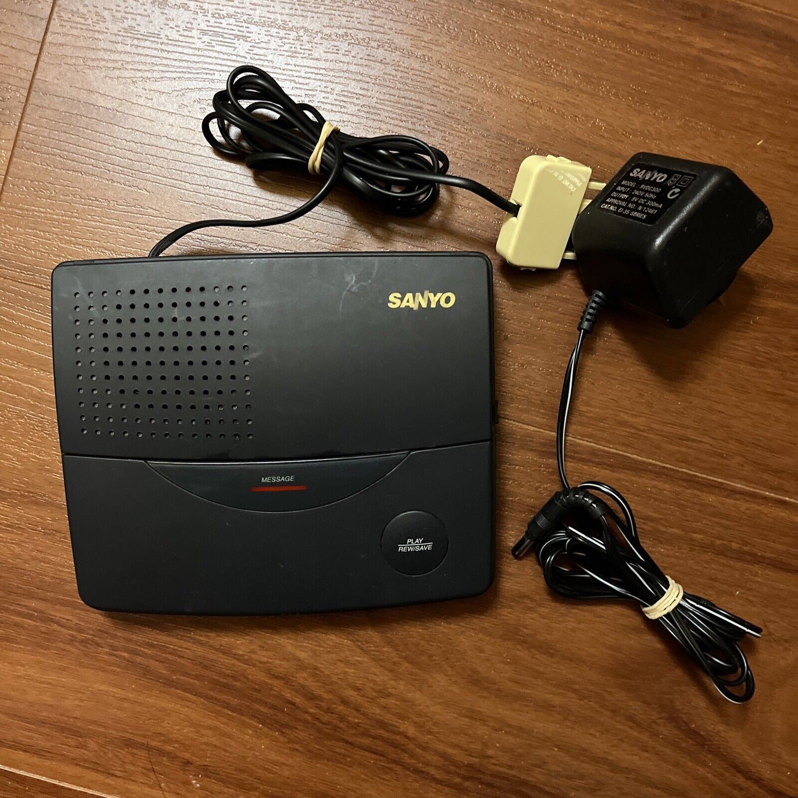 Sanyo Telephone Answering Machine Microcassette TAS240 – Retro Unit
