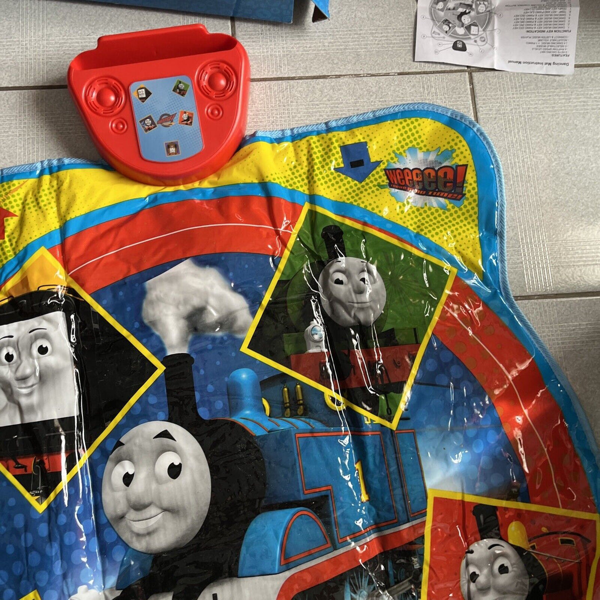 Thomas & Friends Dancing Playmat – Retro Unit