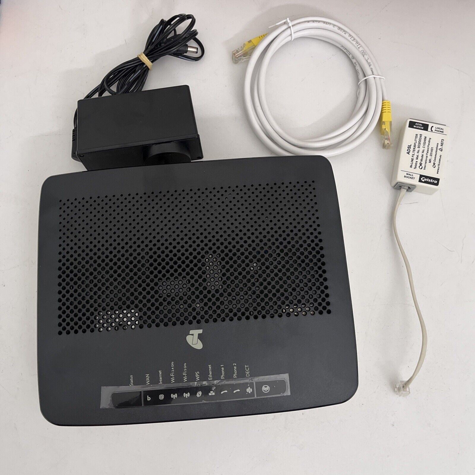 Telstra NBN Gateway Max Wireless Router ADSL 2+ TG799vac – Retro Unit