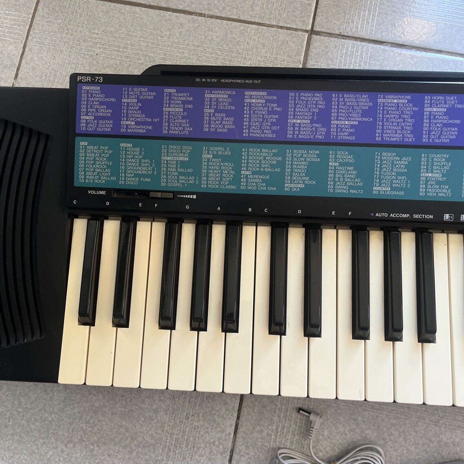 Yamaha PSR-73 PortaTone Electronic Keyboard With Adapter – Retro Unit