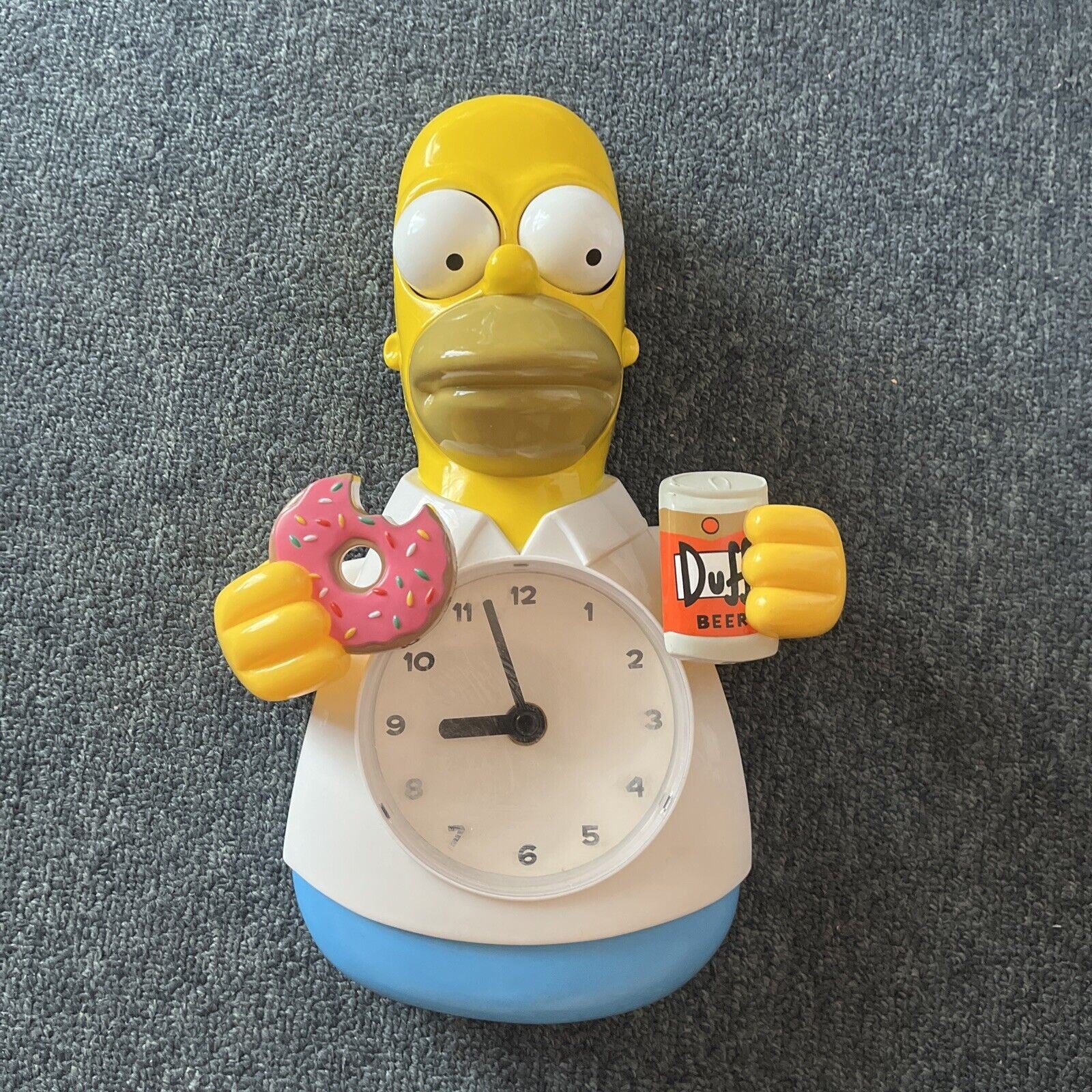 Homer Simpson Wall Clock with Moving Arms Donut Duff Beer 2009 – Retro Unit