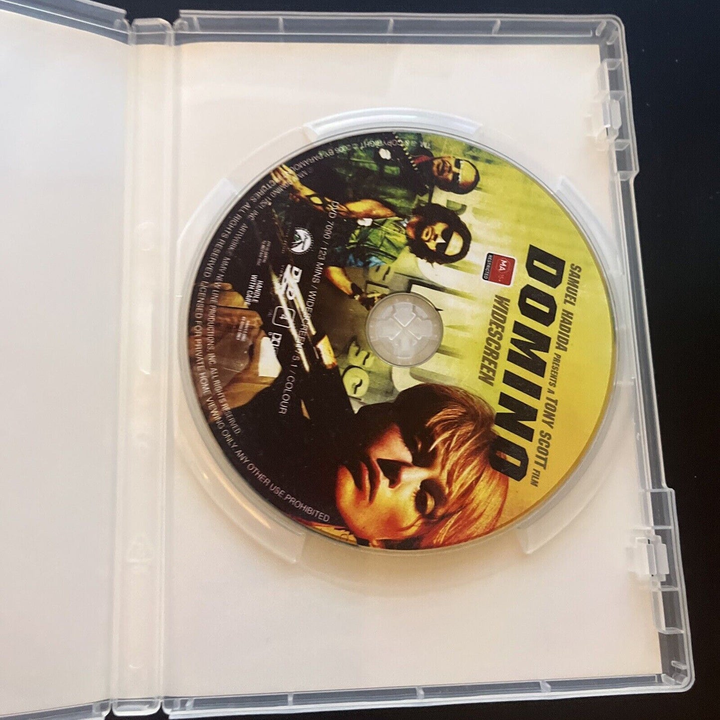 Domino (DVD, 2005) Keira Knightly, Mickey Rourke, Edgar Ramirez Region ...