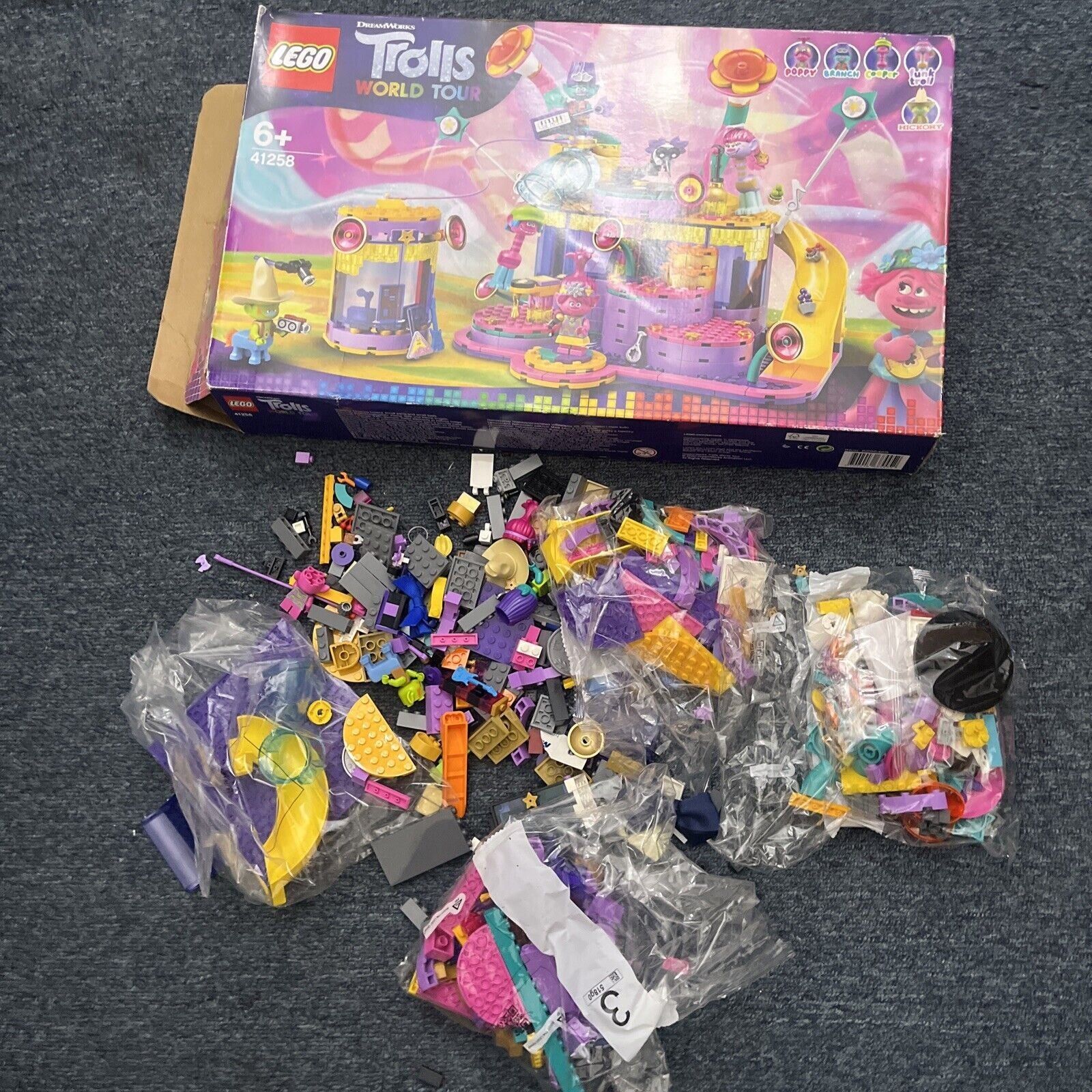 Lego Trolls World Tour: Vibe City Concert 41258 *Incomplete Uncounted ...