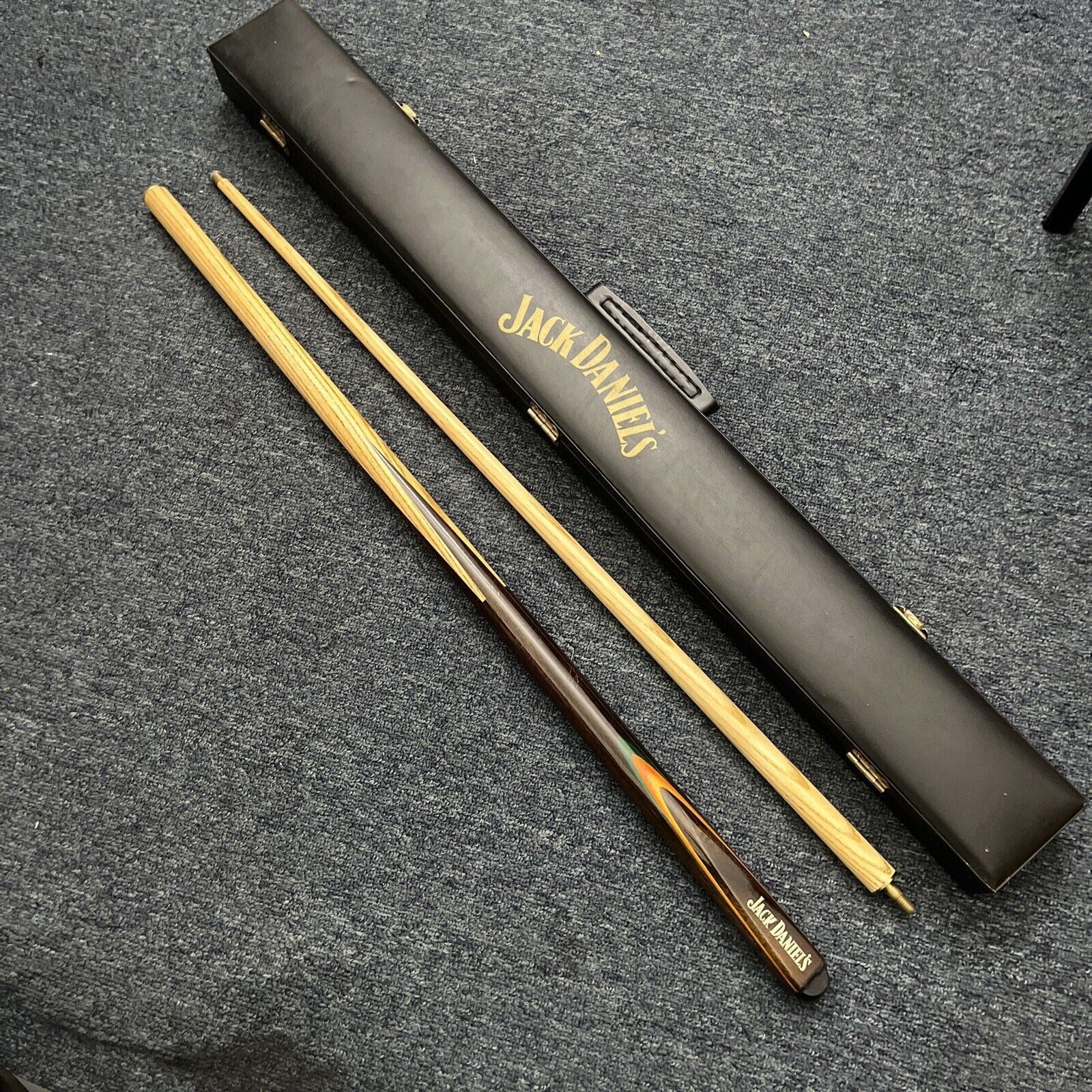Jack Daniels Pool Cue With Case – Retro Unit