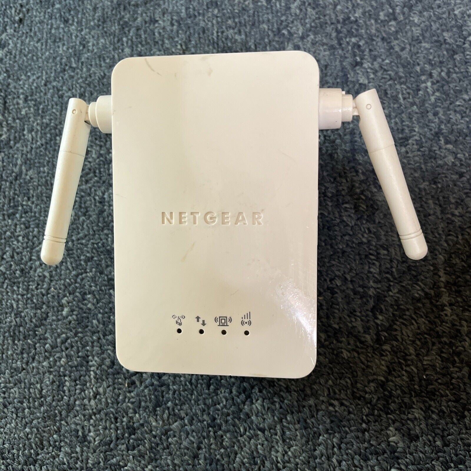 Netgear Universal Wifi Range Extender WN3000RP V1H2 – Retro Unit