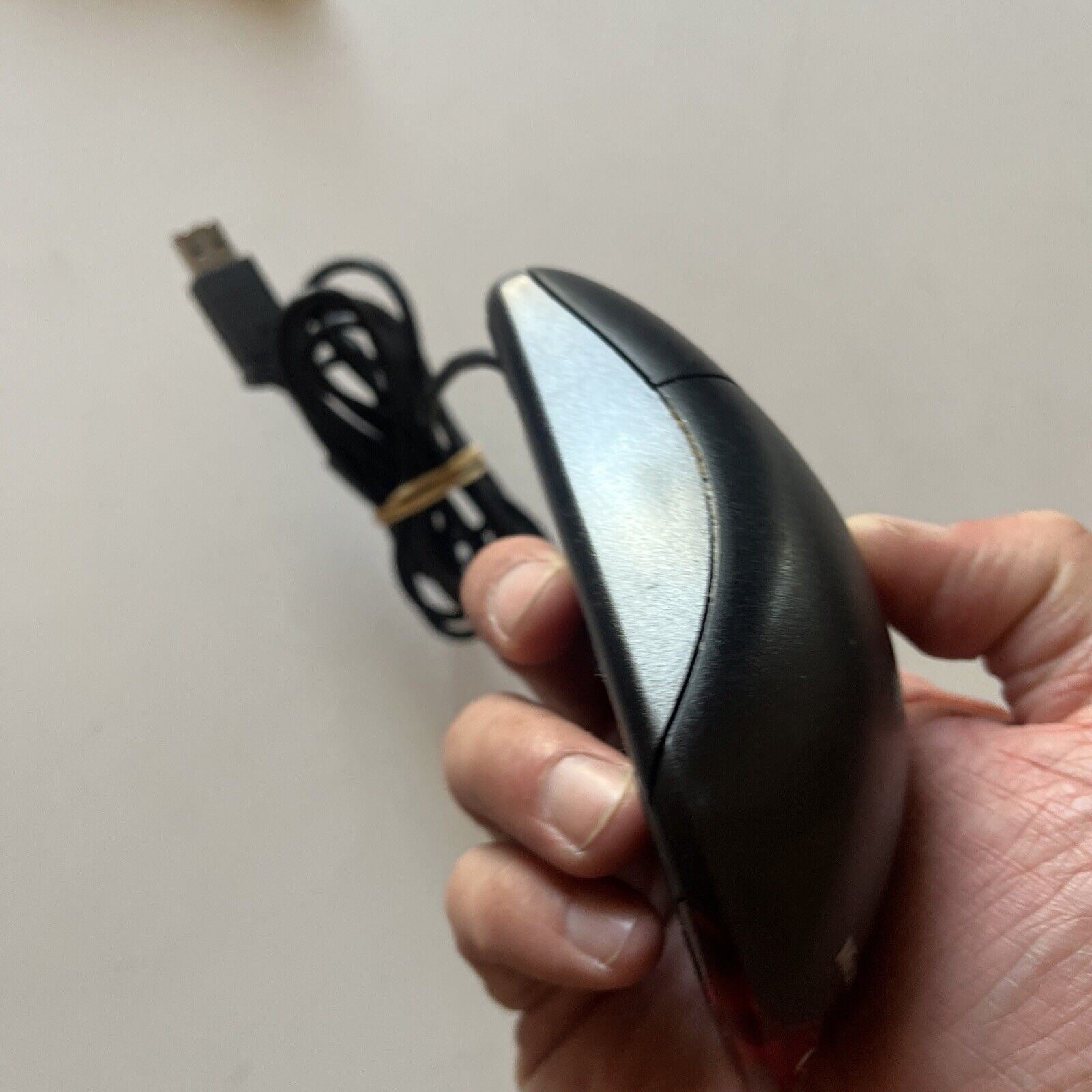 Microsoft Wheel Mouse Optical 1.1A USB and PS/2 Compatible – Retro Unit
