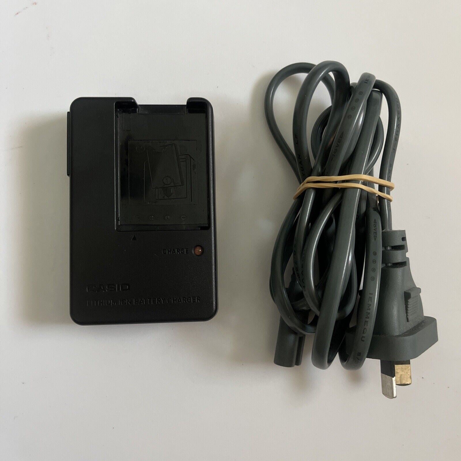 Genuine Casio BC-11L Battery Charger for Casio NP-20DBA Battery – Retro ...