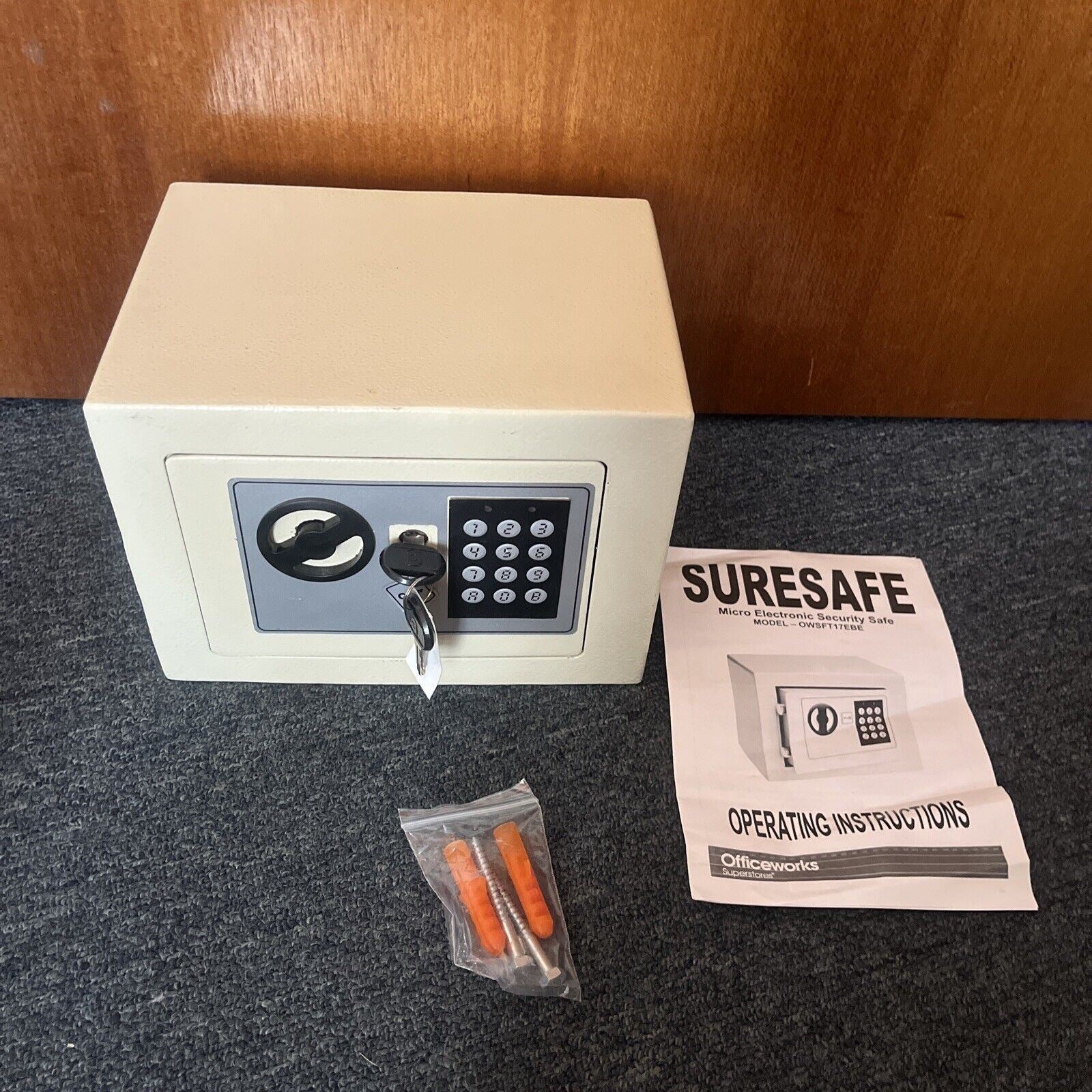 Suresafe Micro Electronic Security Safe OWSFT17EBE – Retro Unit