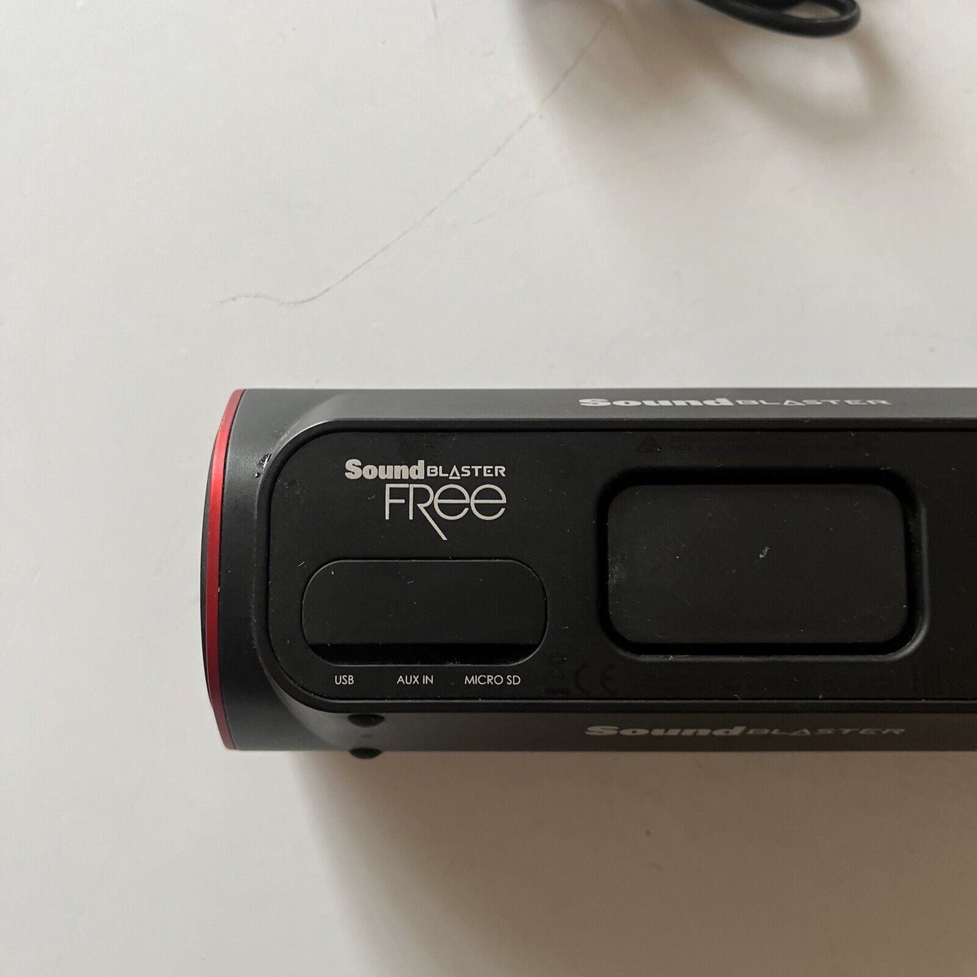 Creative Sound Blaster Free Portable Bluetooth Speaker – Retro Unit