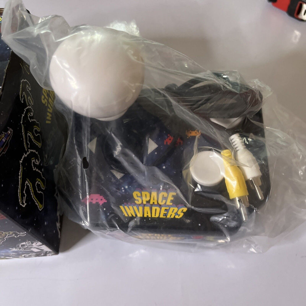 Taito Space Invaders Joystick Plug & Play Console Arcade Game Classic ...