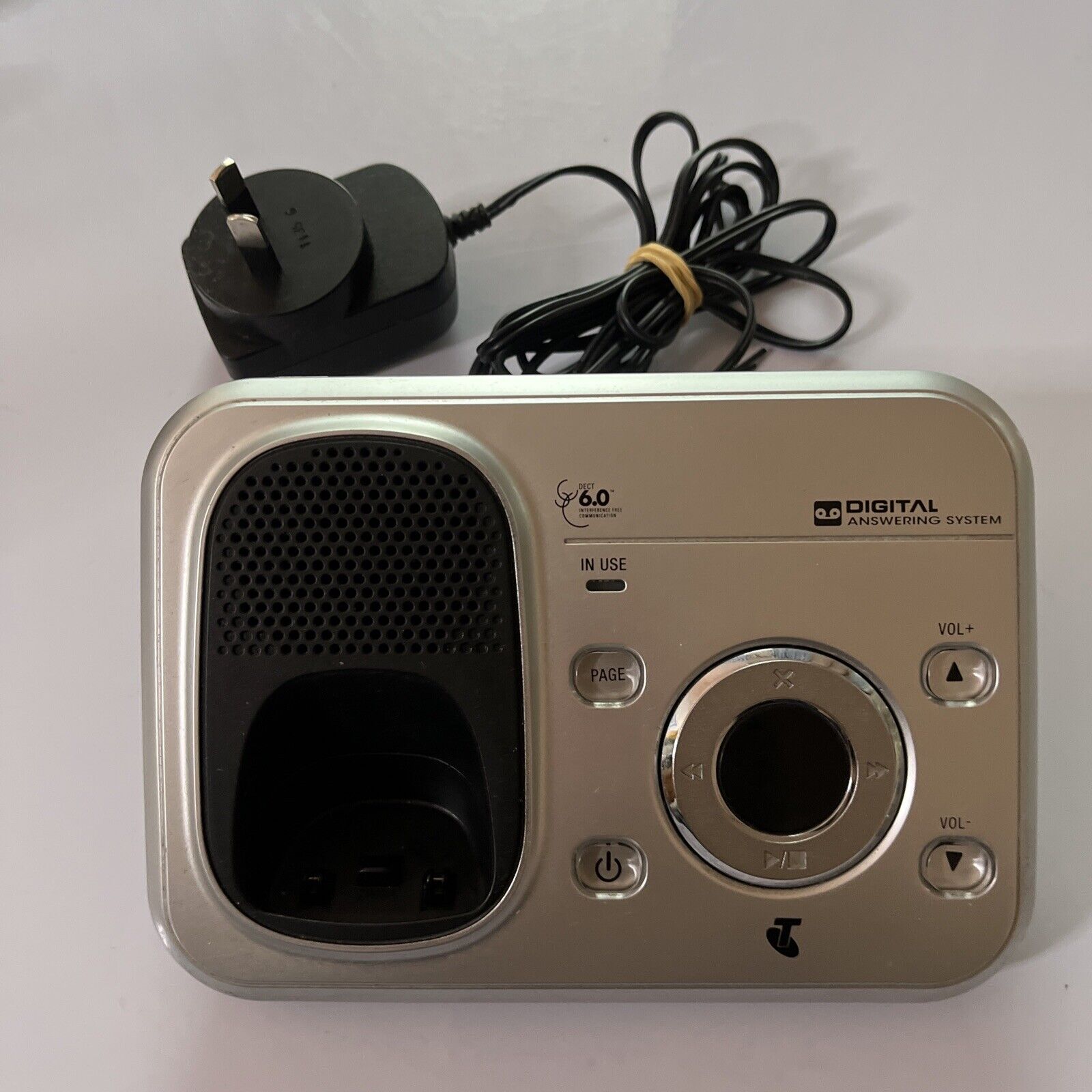 Telstra Charging Base 9450 *No Handset Included - Charging Base Only ...