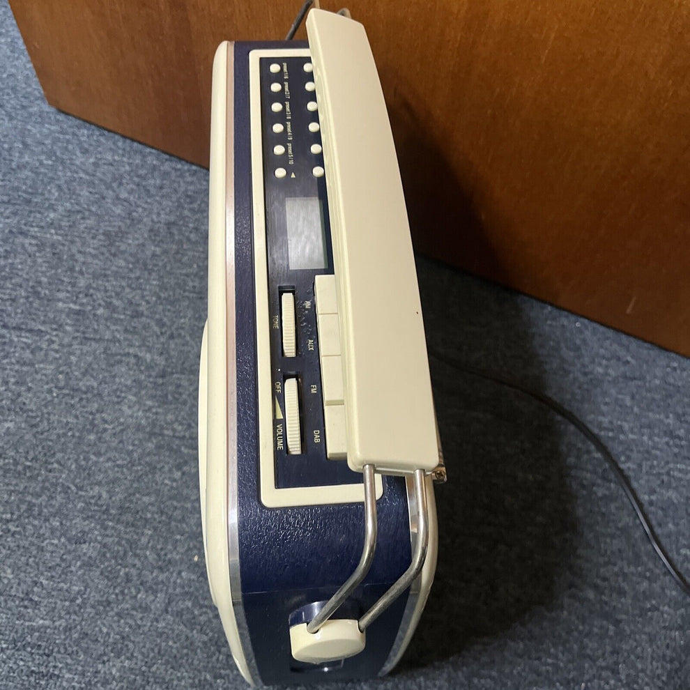 Bush Retro AM/FM DAB+ Digital Radio TR82DAB/A – Retro Unit