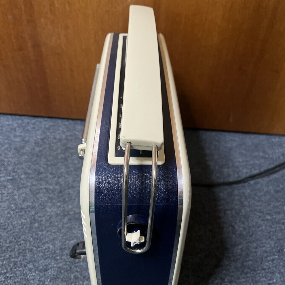 Bush Retro AM/FM DAB+ Digital Radio TR82DAB/A – Retro Unit