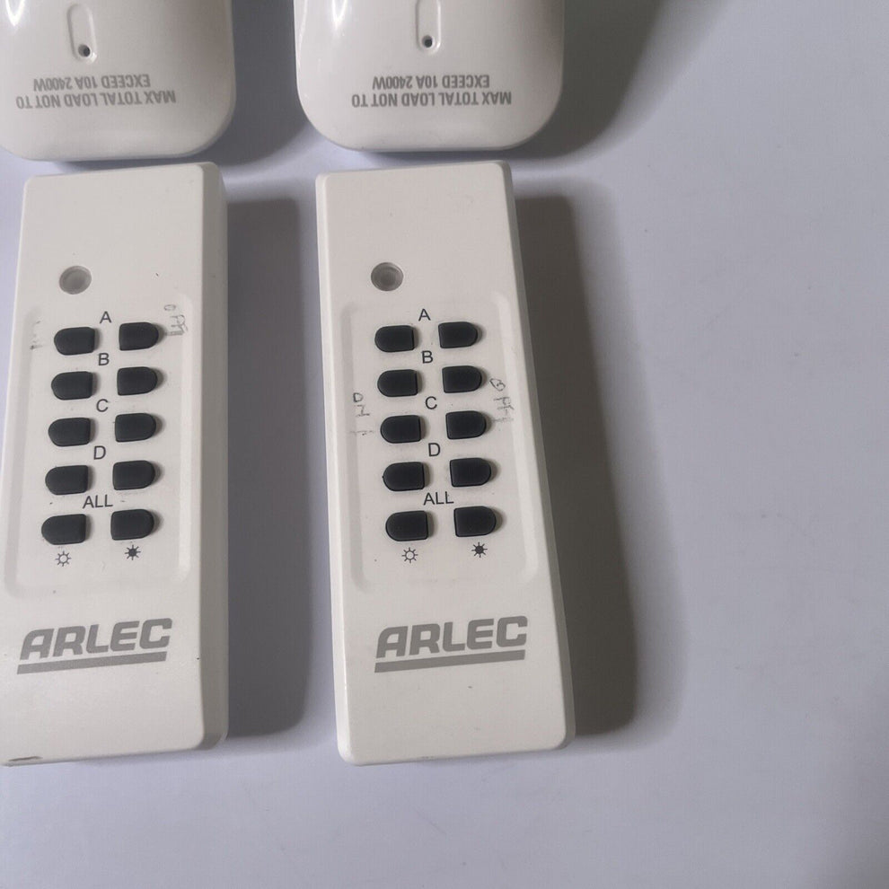 2x Arlec RC212 Series 2 Remote Control Power Outlet Switch Controller ...