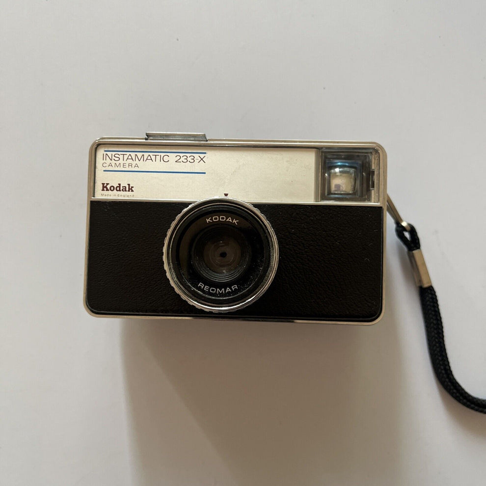 Kodak Instamatic 233-X Film Camera – Retro Unit