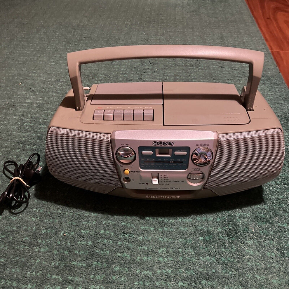 Sony CD Tape AM/FM Radio Cassette Recorder Boombox CFD-V7 – Retro Unit
