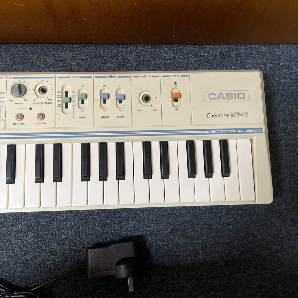 Casio Casiotone MT-45 Electronic Keyboard – Retro Unit